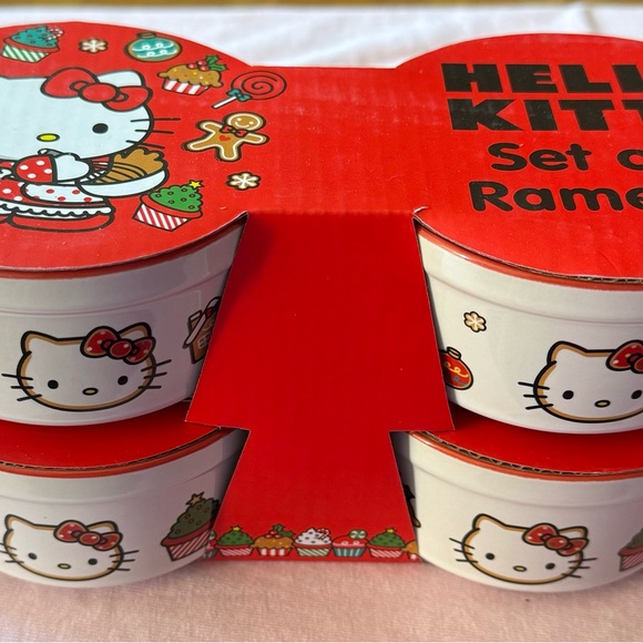 Kitchen | Copy New Christmas Holiday Hello Kitty Ramekins Custard ...